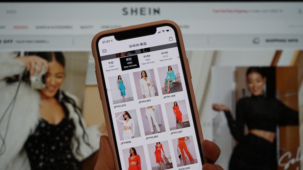 Shein exige a Temu una indemnización de 100.000 libras en Reino Unido ...